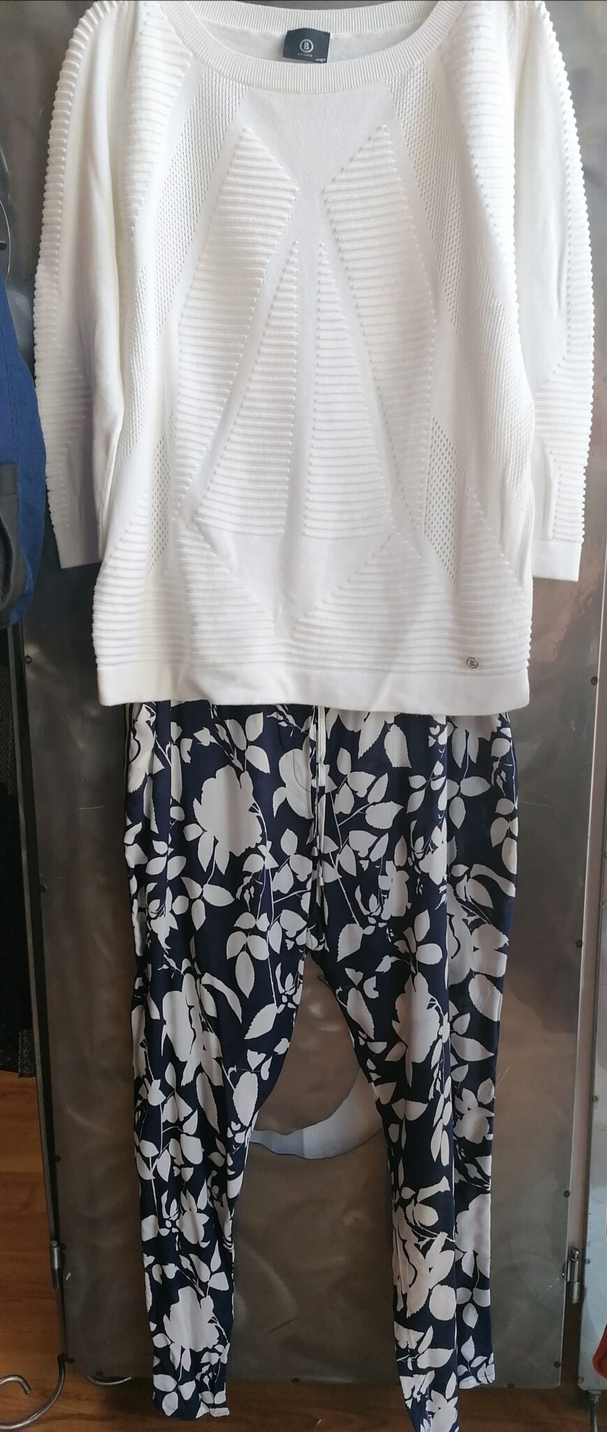 Pulli weiß Bogner – First & Second Hand – Rodgau -Nina Schwarz